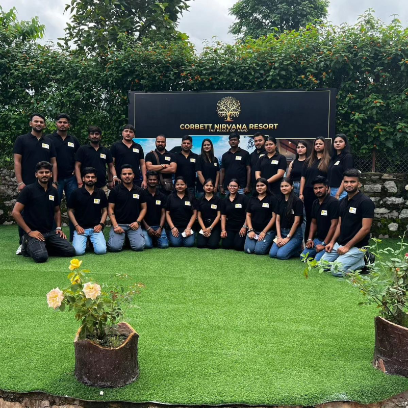 Reena Holidays - International Tour Booking