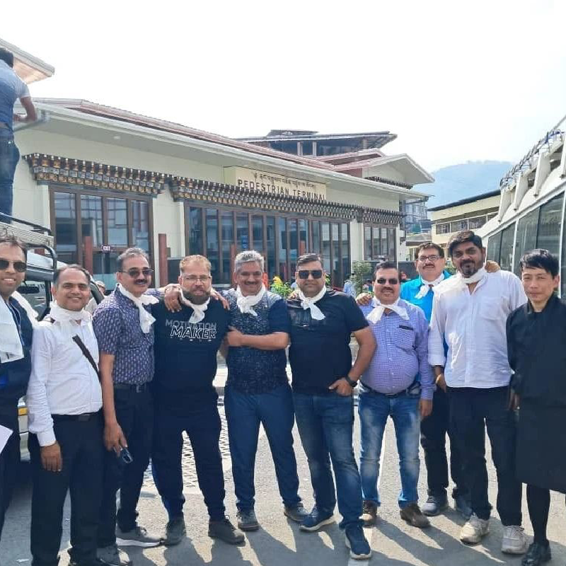 Reena Holidays - International Tour Booking