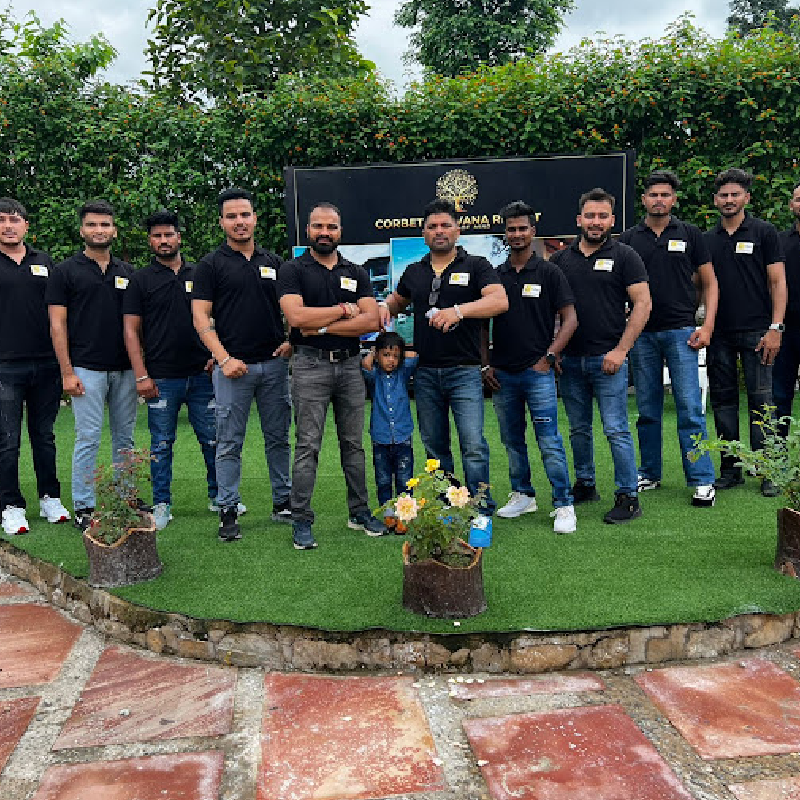 Reena Holidays - International Tour Booking